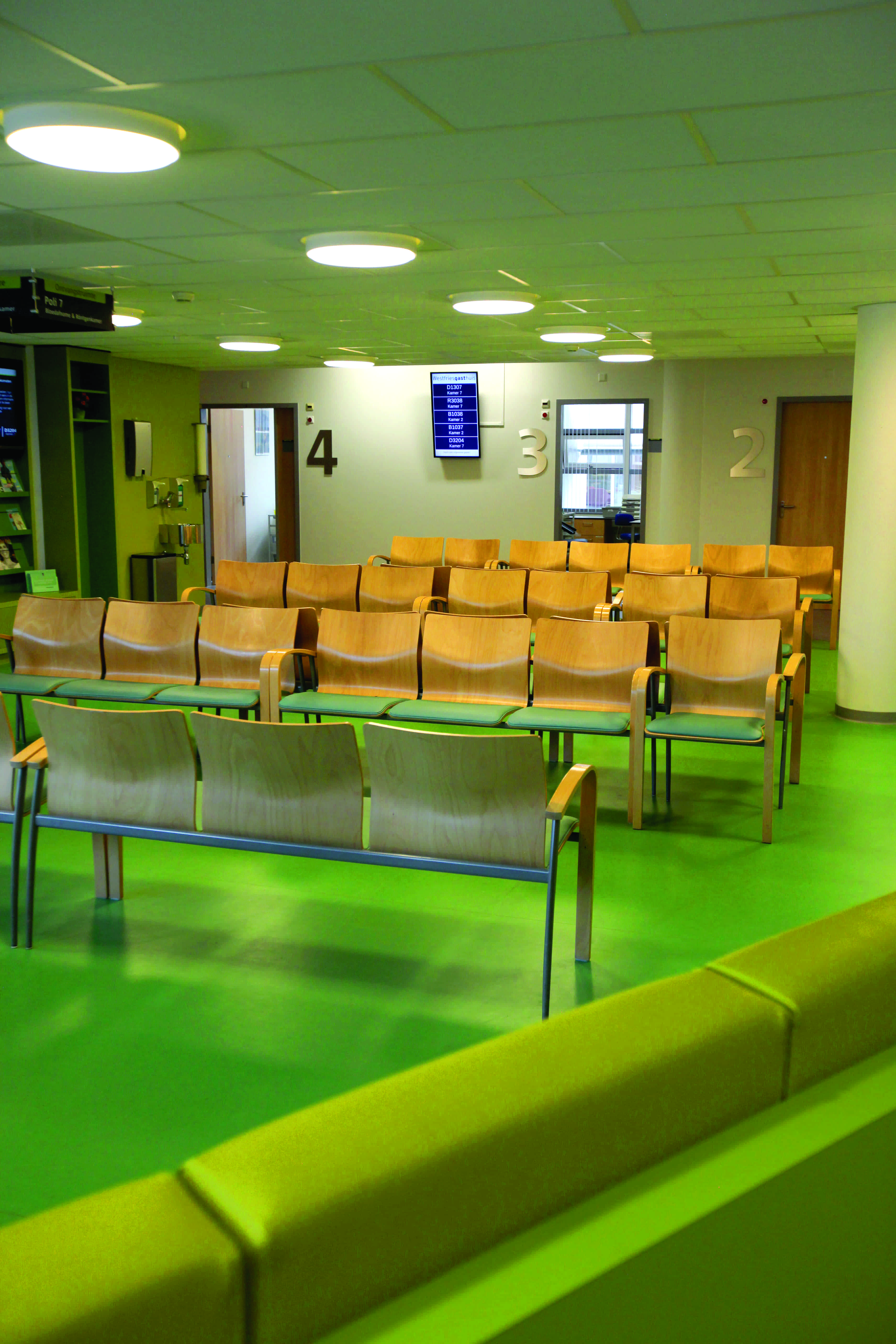 Goodbye counter. Hello innovative Qmatic kiosk